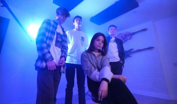 VIDEO - Check out Bromsgrove and Worcester band Split Second's new ...