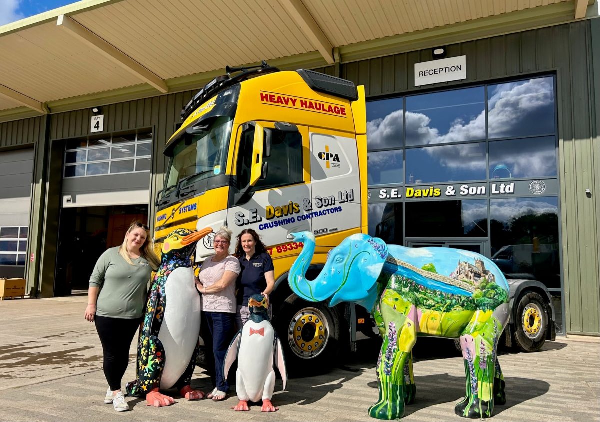 Trio of firms latest to sign up to Waddle of Worcester - The Worcester ...