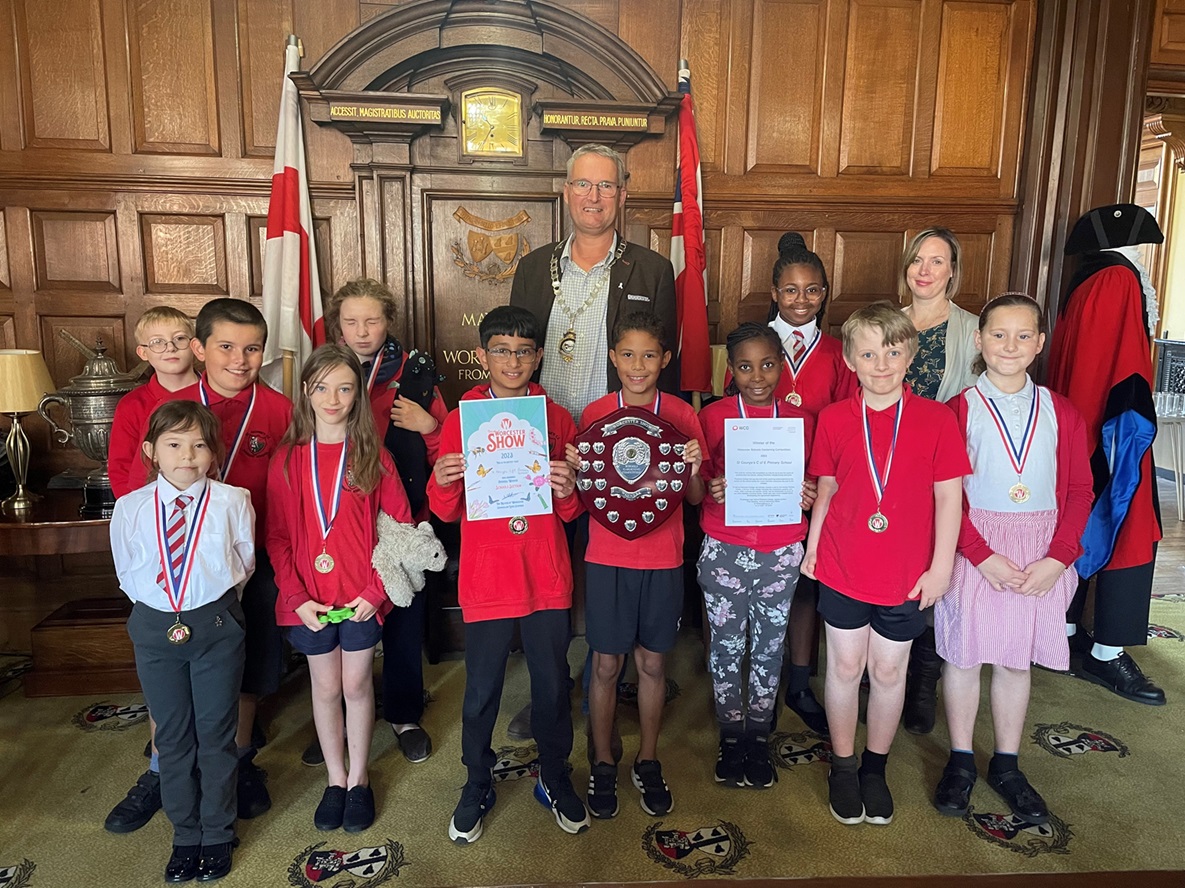 St George's gardeners honoured with competition success - The Worcester ...